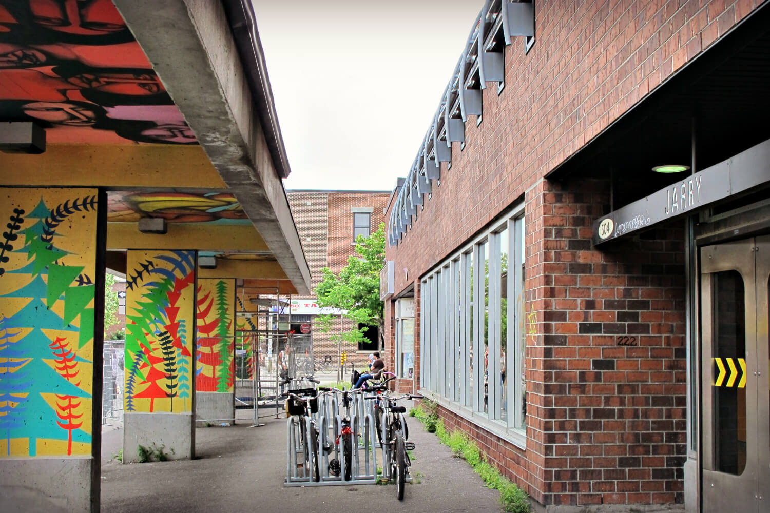 MU » Jarry metro station – Labrona – 2013-2014